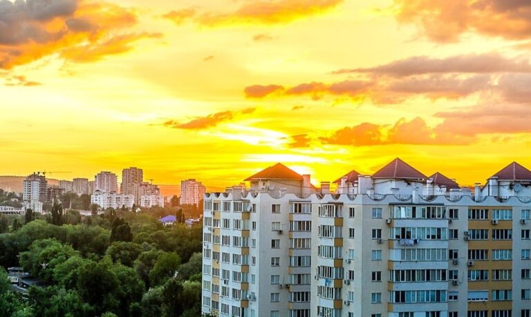 A first look at Alberta’s new life lease legislation